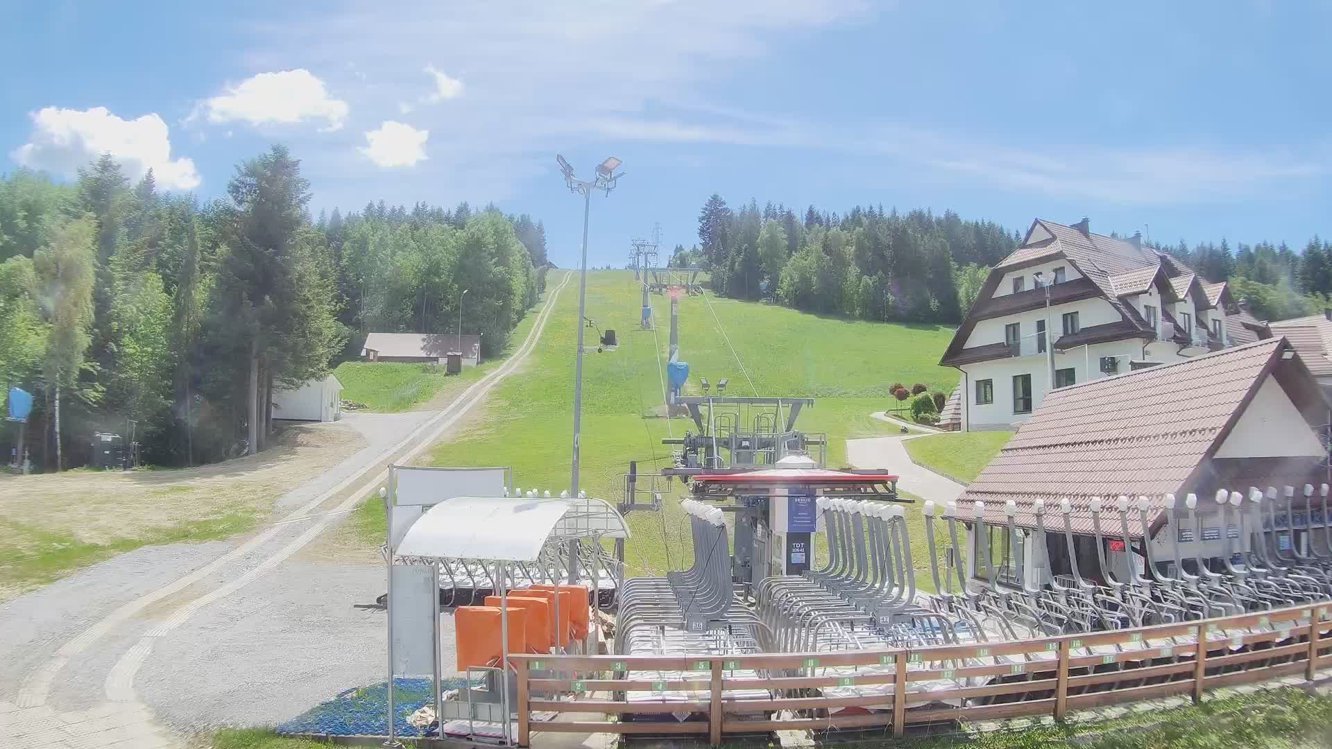 Kompleks Beskid Spytkowice - WebCamera.pl kamery na stokach - widget do ...